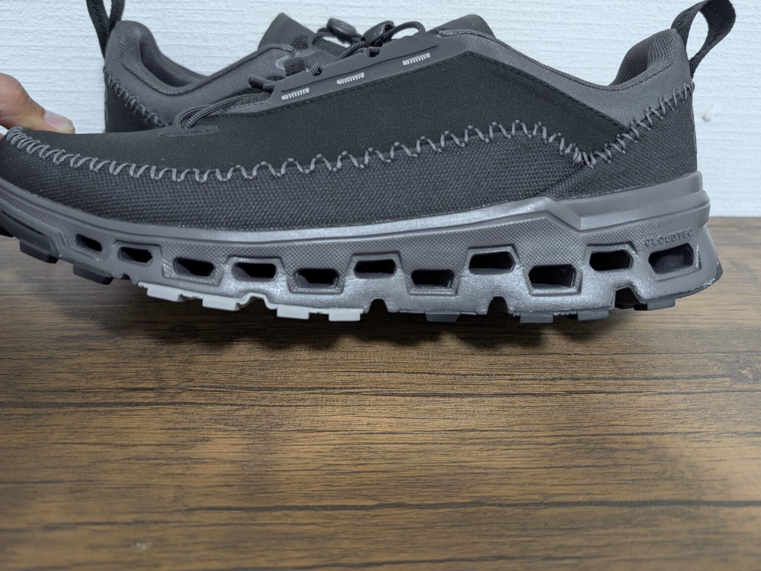 OnのCloudaway2(クラウドアウェイ2)をレビュー！時々山で遊べるオールマイティな1足！