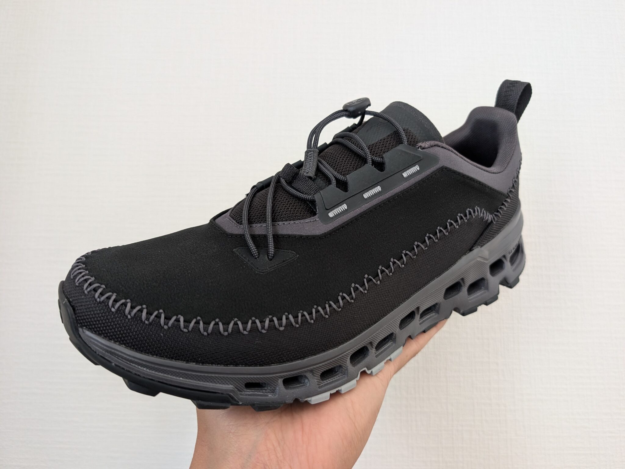 OnのCloudaway2(クラウドアウェイ2)をレビュー！時々山で遊べるオールマイティな1足！